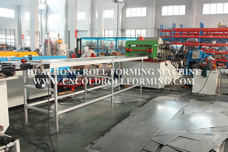 UCZ PROFILE ROLL FORMING MACHINE（AUTOMATICALLY ADJUST WIDTH AND HEIGHT ...