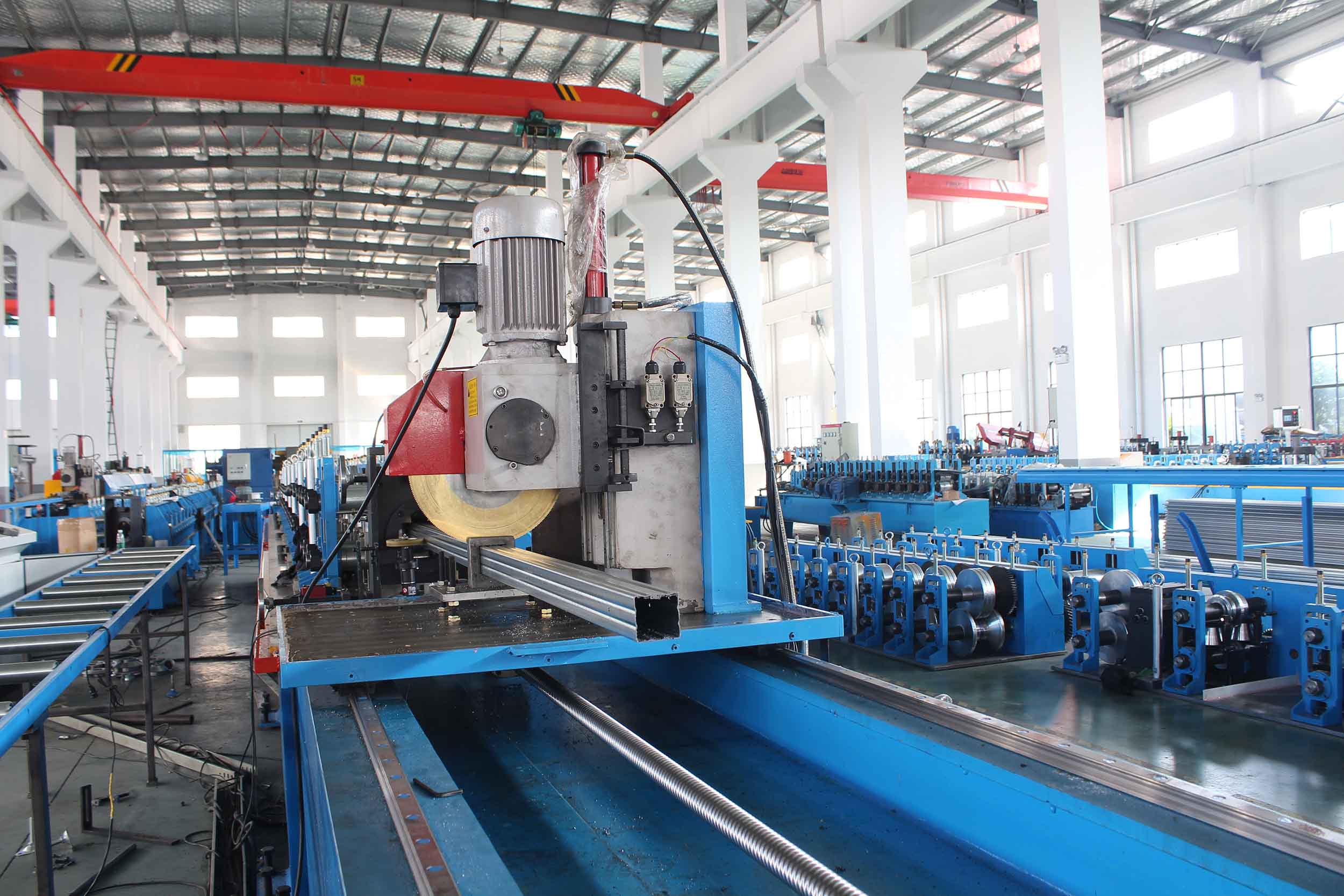 HZ square tube roll forming machine - Buy square tube roll forming ...